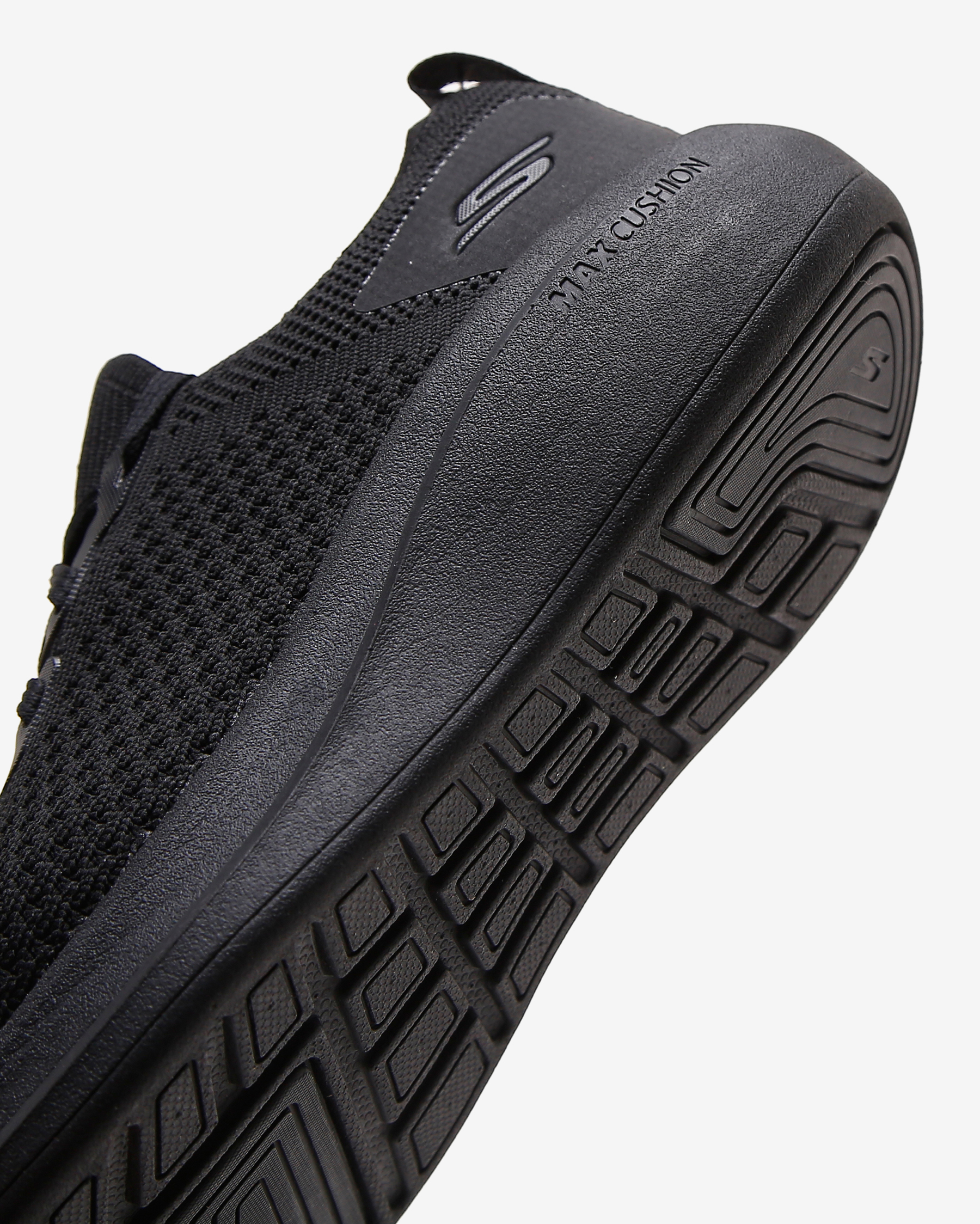 Skechers Max Cushioning Essential - Ju Kadın Siyah Koşu Ayakkabısı ...